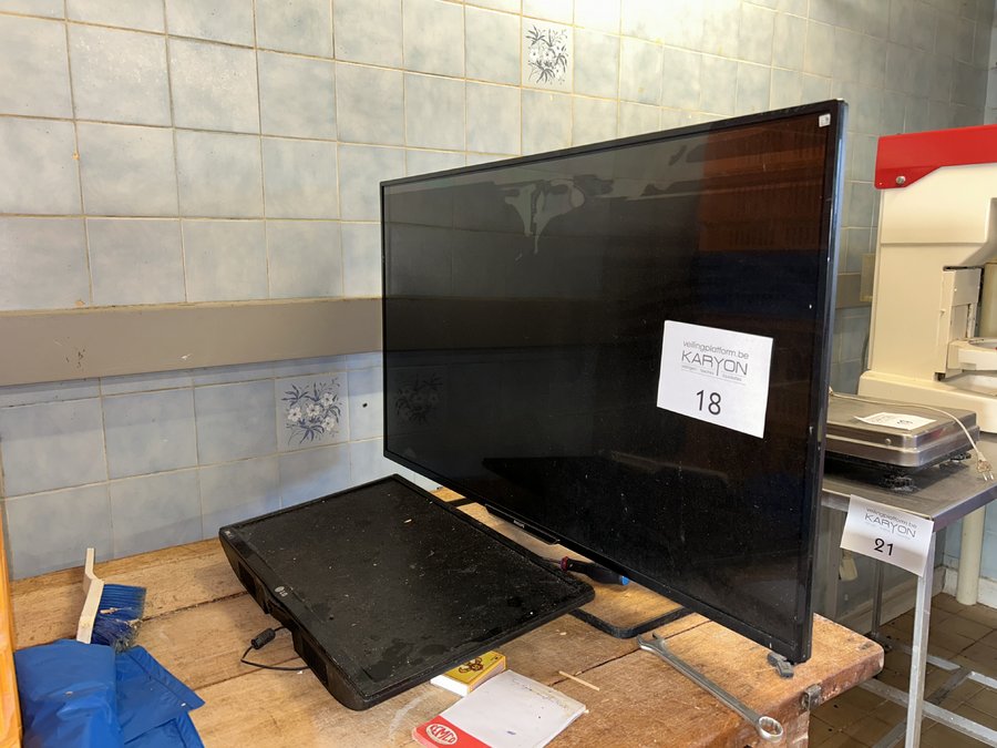 tv & monitor • Karyon